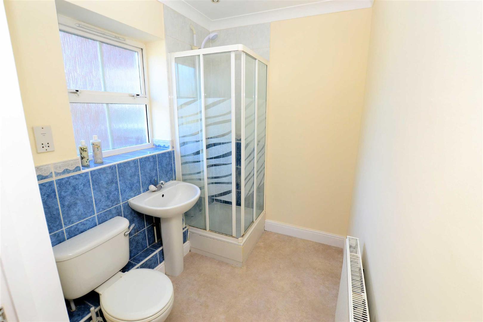 Abbotsmead Place, Caversham, Reading, RG4 8BB - Walmsley