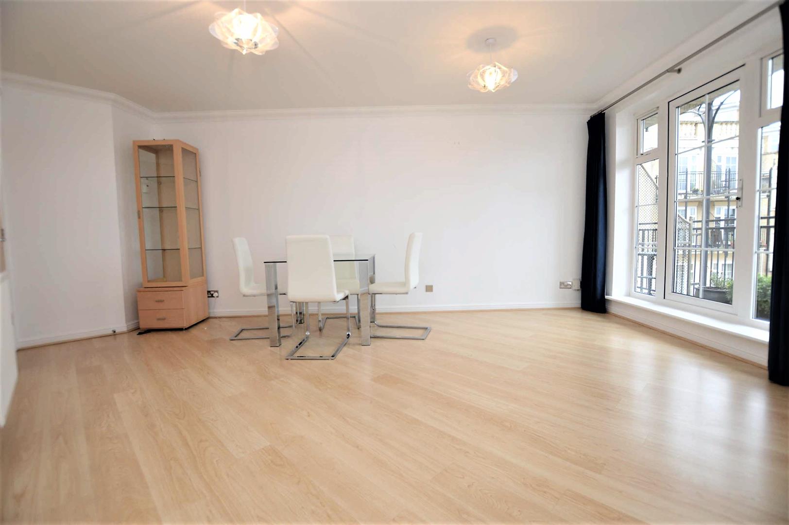 40 Regents RiversideBrigham RoadReadingBerkshire - Walmsley