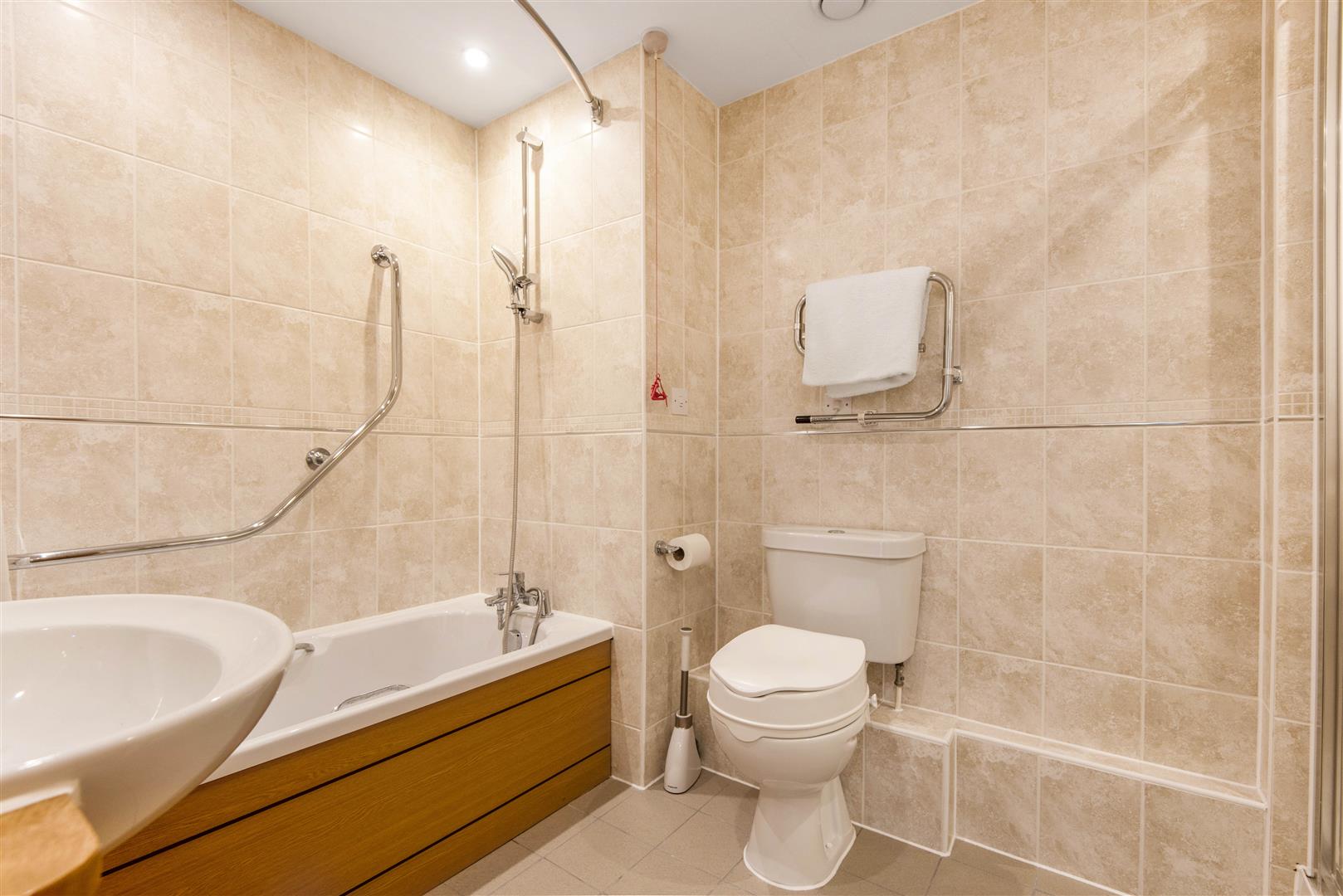 Crayshaw Court Caversham, Reading - Walmsley