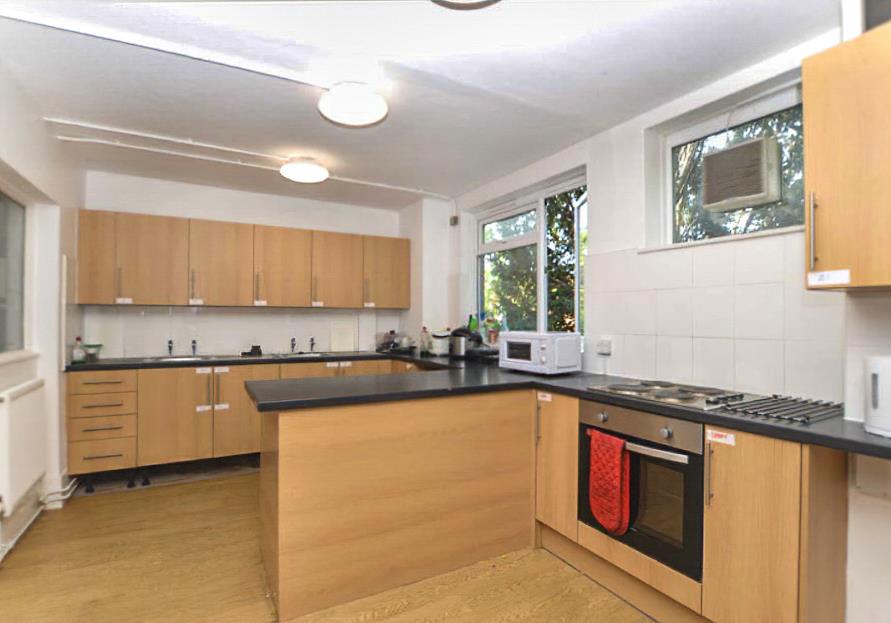 Room 3 Martindale Court - Walmsley