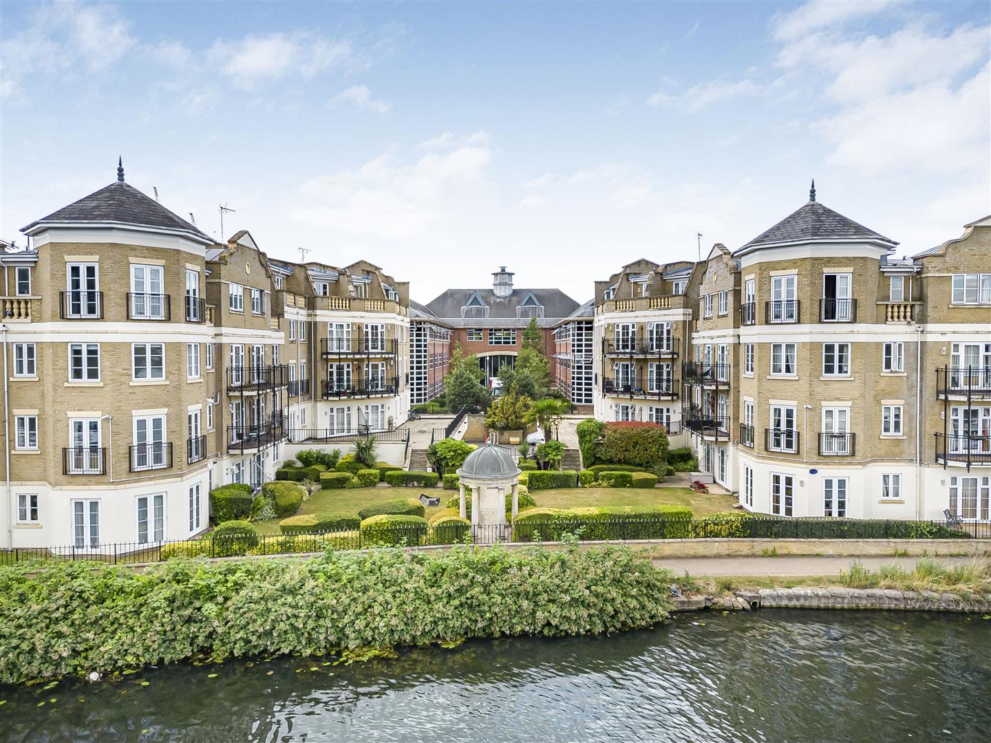 Brigham Road, Reading, RG1 8QS - Walmsley