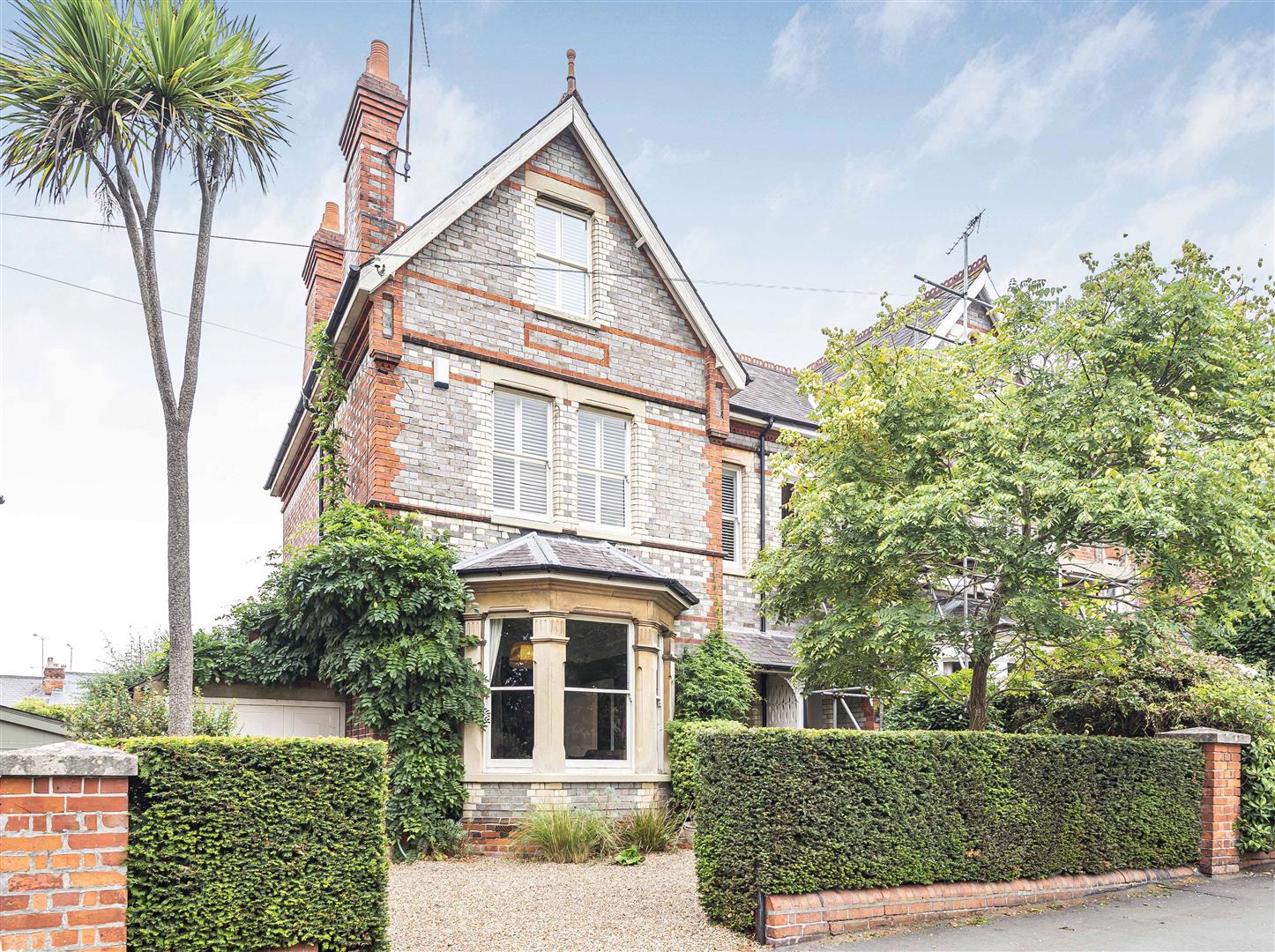 Alexandra Road, Reading RG1 5PS - Walmsley