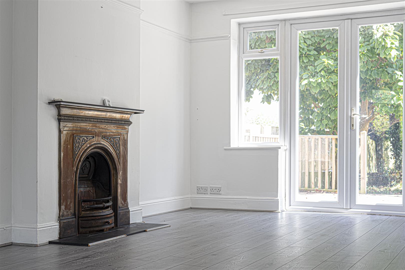 Western Elms Avenue, Reading - Walmsley