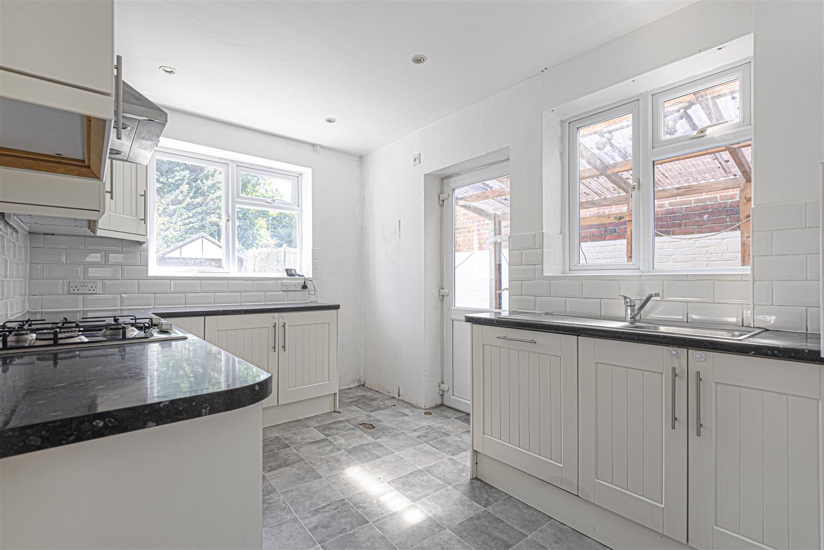 Western Elms Avenue, Reading - Walmsley