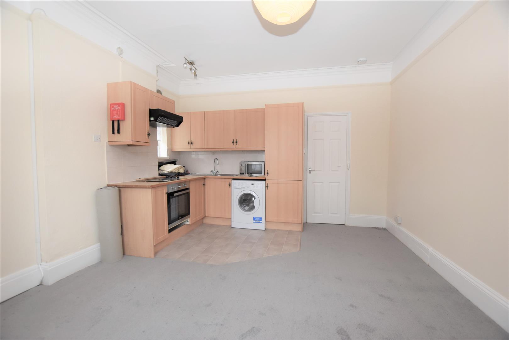 Flat 2, 40 Hamilton Road - Walmsley
