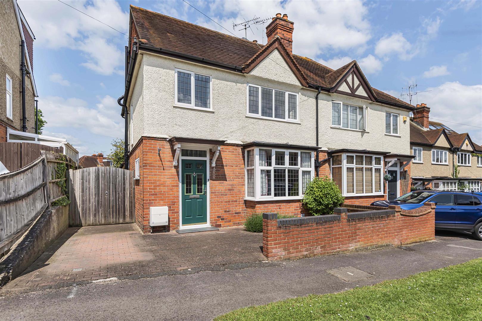 Lawrence Road, Tilehurst, Reading RG30 6BH - Walmsley