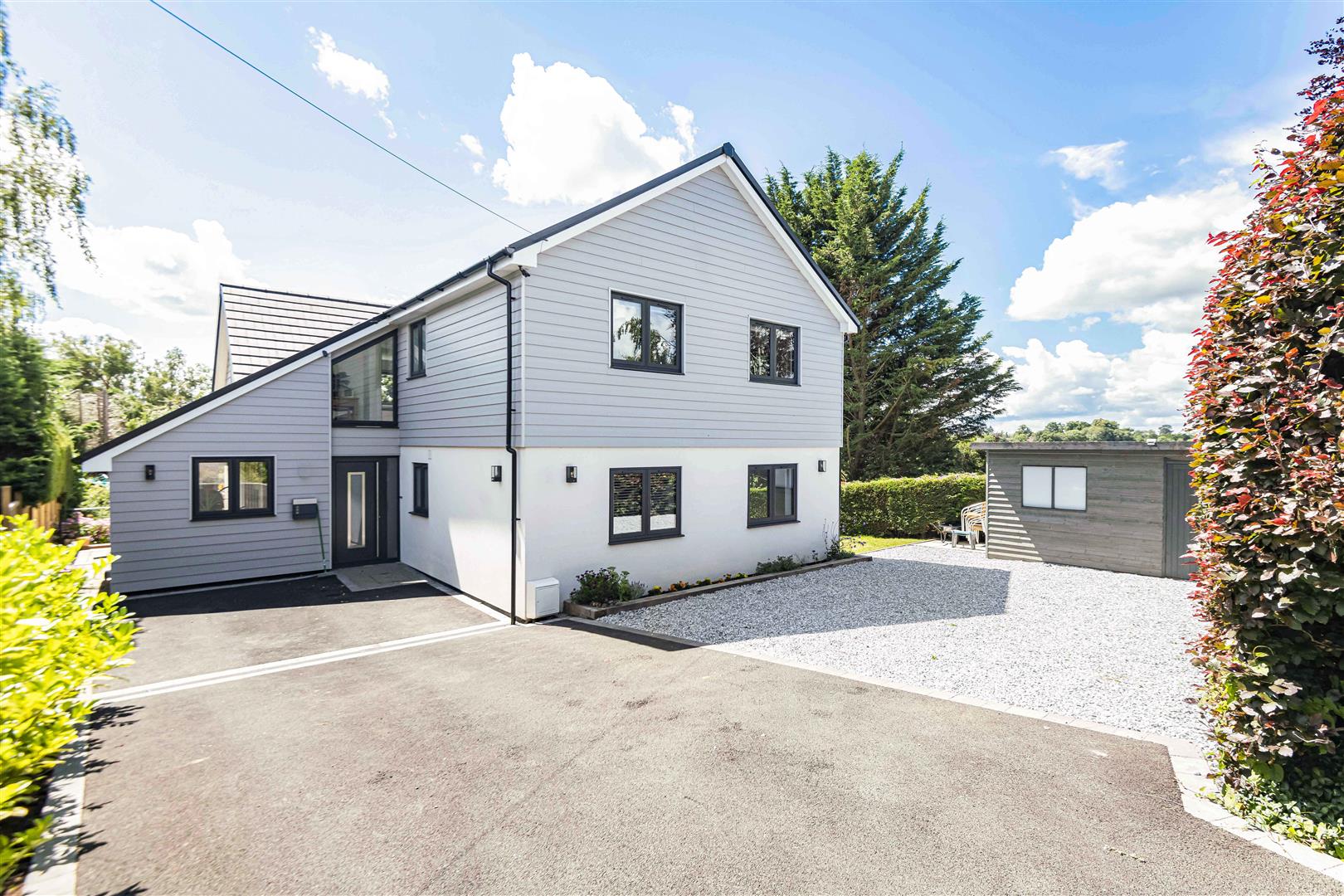 Highdown Avenue, Emmer Green, Reading - Walmsley
